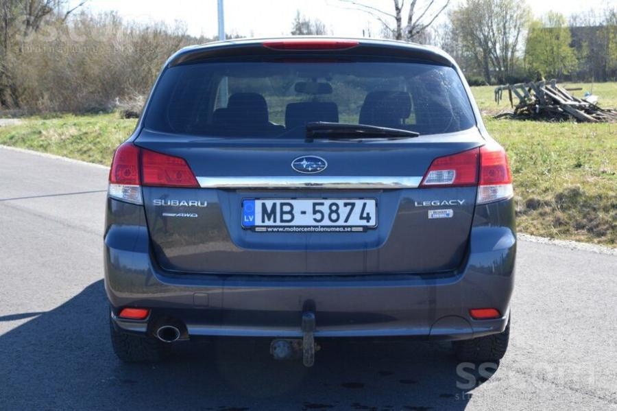 Pelēks Subaru Legacy 2010 Rīga, ar dzinēja tilpumu 2.00 L un nobraukumu 350 tūkst. km par 1720 €, foto 8 vietnē AUTOMOTO.COM.LV