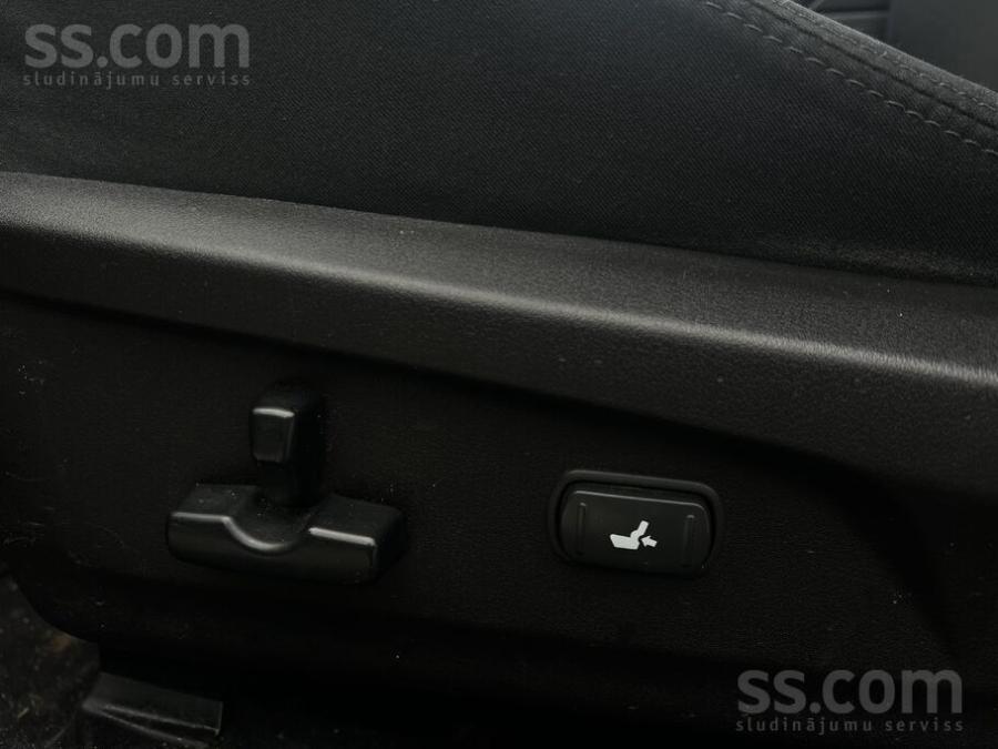 Pelēks Subaru Legacy 2010 Rīga, ar dzinēja tilpumu 2.00 L un nobraukumu 350 tūkst. km par 1720 €, foto 17 vietnē AUTOMOTO.COM.LV