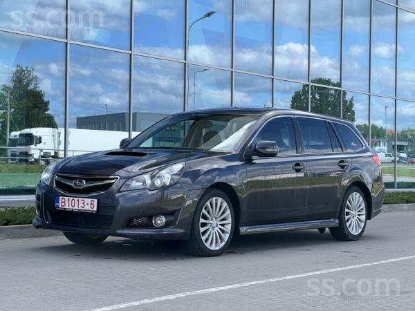 Pelēks Subaru Legacy 2010 Rēzekne, ar dzinēja tilpumu 2.00 L un nobraukumu 307 tūkst. km par 3450 €, foto 2 vietnē AUTOMOTO.COM.LV
