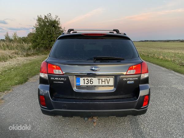 Grey Subaru Legacy 2010 in Kohtla-Jarve, with an engine capacity of 2.00 L and mileage of 345 thousand km for 2600 €, photo 6 on AUTOMOTO.COM.LV