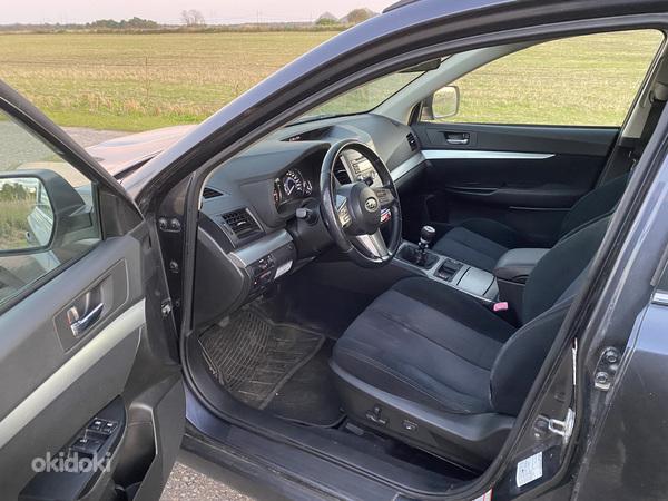 Grey Subaru Legacy 2010 in Kohtla-Jarve, with an engine capacity of 2.00 L and mileage of 345 thousand km for 2600 €, photo 9 on AUTOMOTO.COM.LV