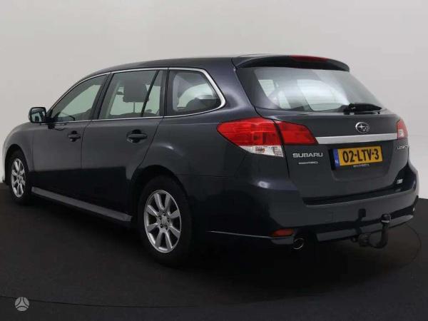 Grey Subaru Legacy 2010 in Vilnius, with an engine capacity of 1.99 L and mileage of 275 thousand km for 3800 €, photo 5 on AUTOMOTO.COM.LV