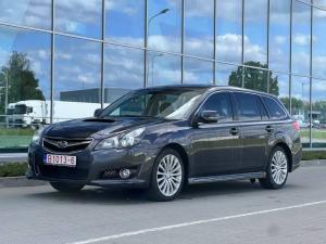 Pelēks Subaru Legacy 2010 Rēzekne, ar dzinēja tilpumu 2.00 L un nobraukumu 307 tūkst. km par 3450 €, foto 3 vietnē AUTOMOTO.COM.LV