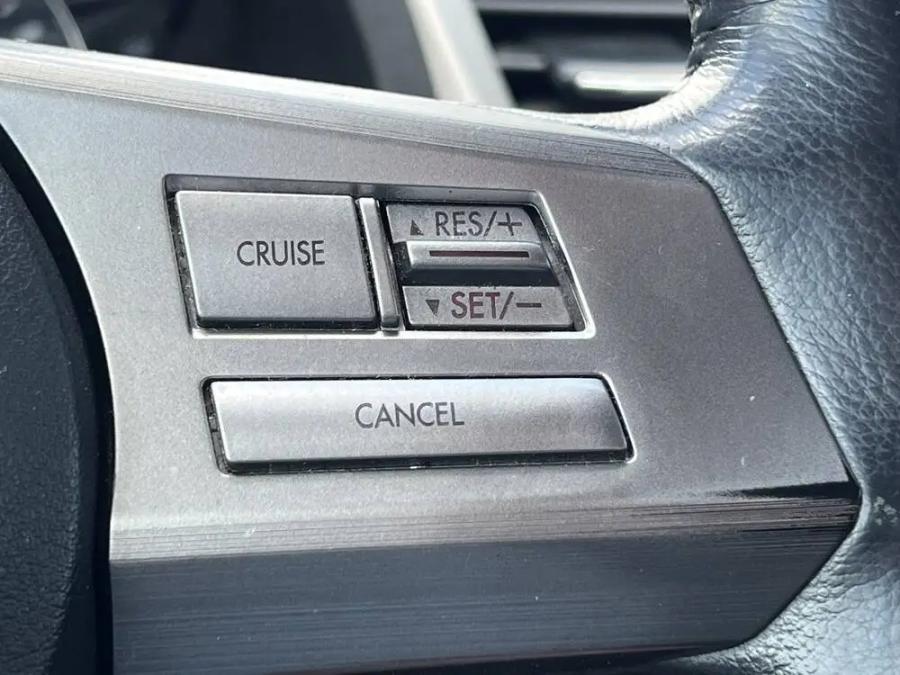 Pelēks Subaru Legacy 2010 Rēzekne, ar dzinēja tilpumu 2.00 L un nobraukumu 307 tūkst. km par 3450 €, foto 17 vietnē AUTOMOTO.COM.LV
