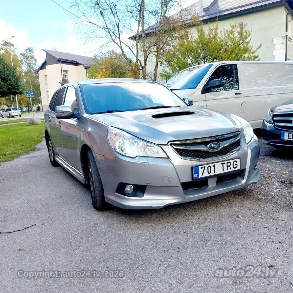 Pelēks Subaru Legacy 2010 Tallina, ar dzinēja tilpumu 2.00 L un nobraukumu 333 tūkst. km par 3000 €, foto 1 vietnē AUTOMOTO.COM.LV