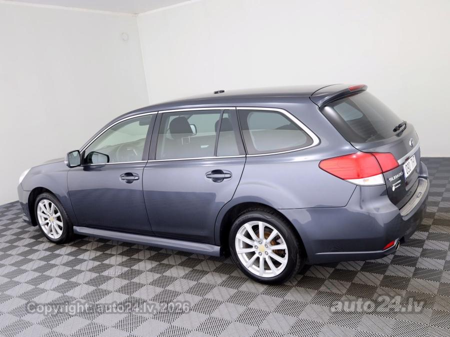 Grey Subaru Legacy 2010 in Tallinn, with an engine capacity of 2.50 L and mileage of 384 thousand km for 2499 €, photo 5 on AUTOMOTO.COM.LV