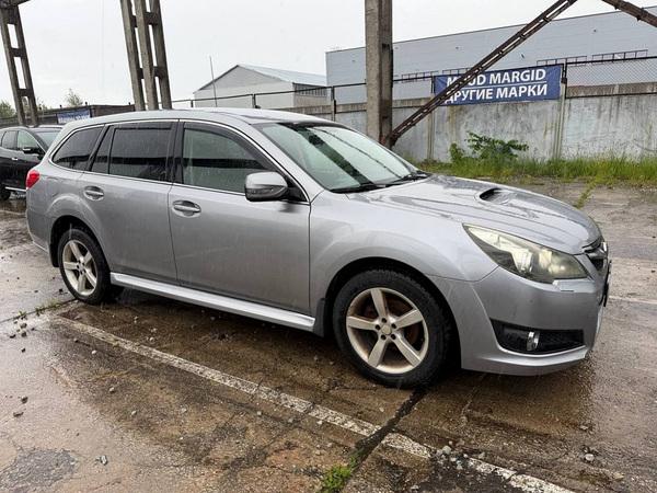 Grey Subaru Legacy 2010 in Tallinn, with an engine capacity of 2.00 L and mileage of 195 thousand km for 799 €, photo 1 on AUTOMOTO.COM.LV