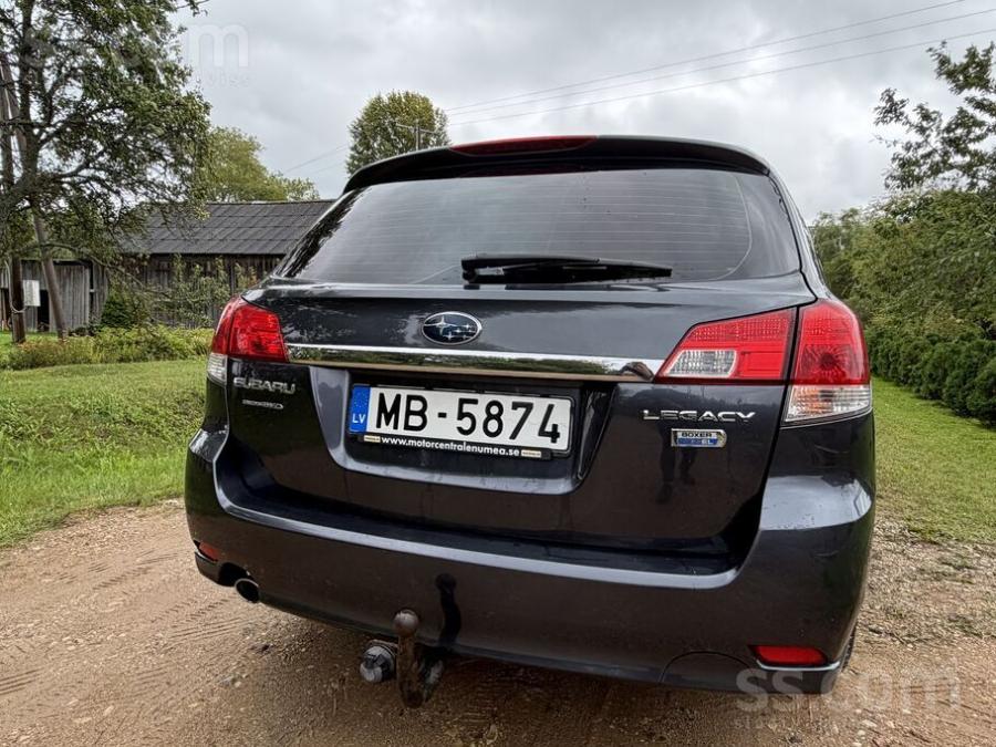 Pelēks Subaru Legacy 2010 Gulbene, ar dzinēja tilpumu 2.00 L un nobraukumu 367 tūkst. km par 3000 €, foto 6 vietnē AUTOMOTO.COM.LV