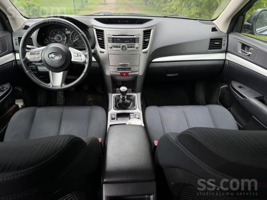 Pelēks Subaru Legacy 2010 Gulbene, ar dzinēja tilpumu 2.00 L un nobraukumu 367 tūkst. km par 3000 €, foto 13 vietnē AUTOMOTO.COM.LV