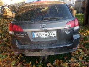 Pelēks Subaru Legacy 2010 Jēkabpils, ar dzinēja tilpumu 2.00 L un nobraukumu 367 tūkst. km par 2100 €, foto 4 vietnē AUTOMOTO.COM.LV