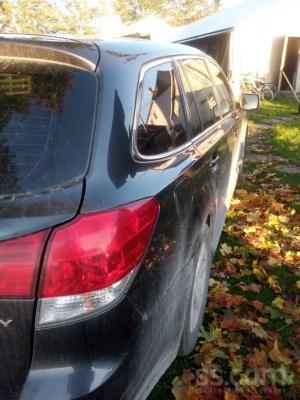 Pelēks Subaru Legacy 2010 Jēkabpils, ar dzinēja tilpumu 2.00 L un nobraukumu 367 tūkst. km par 2100 €, foto 5 vietnē AUTOMOTO.COM.LV
