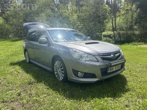 Pelēks Subaru Legacy 2011 Rīga, ar dzinēja tilpumu 2.50 L un nobraukumu 205 tūkst. km par 7250 €, foto 3 vietnē AUTOMOTO.COM.LV