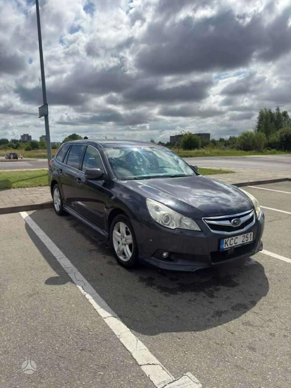 Grey Subaru Legacy 2011 in Panevezys, with an engine capacity of 0.00 L and mileage of 364 thousand km for 3200 €, photo 1 on AUTOMOTO.COM.LV