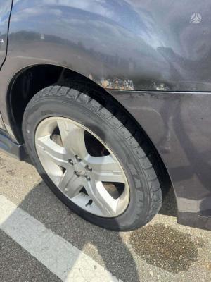 Pelēks Subaru Legacy 2011 Panevēža, ar dzinēja tilpumu 0.00 L un nobraukumu 364 tūkst. km par 3200 €, foto 10 vietnē AUTOMOTO.COM.LV
