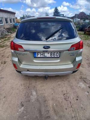 Pelēks Subaru Legacy 2011 Mažeikiai, ar dzinēja tilpumu 2.00 L un nobraukumu 453 tūkst. km par 1150 €, foto 5 vietnē AUTOMOTO.COM.LV