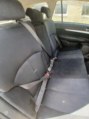 Pelēks Subaru Legacy 2011 Mažeikiai, ar dzinēja tilpumu 2.00 L un nobraukumu 453 tūkst. km par 1150 €, foto 7 vietnē AUTOMOTO.COM.LV