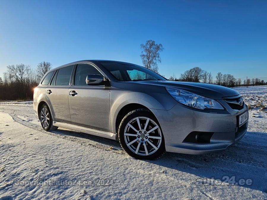 Pelēks Subaru Legacy 2012 Elva, ar dzinēja tilpumu 2.50 L un nobraukumu 222 tūkst. km par 5000 €, foto 6 vietnē AUTOMOTO.COM.LV