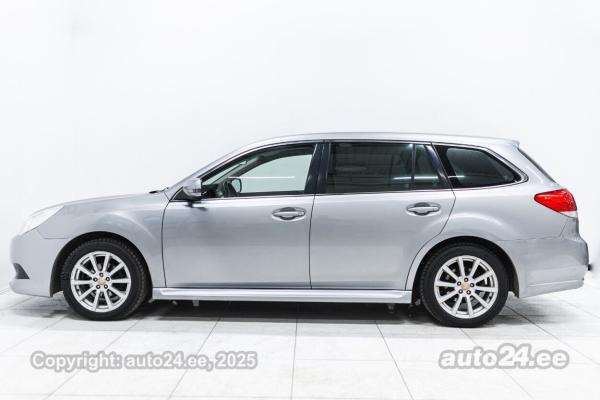 Grey Subaru Legacy 2012 in Tallinn, with an engine capacity of 2.50 L and mileage of 222 thousand km for 5999 €, photo 2 on AUTOMOTO.COM.LV