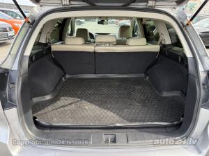 Pelēks Subaru Legacy 2012 Tallina, ar dzinēja tilpumu 2.50 L un nobraukumu 180 tūkst. km par 7490 €, foto 12 vietnē AUTOMOTO.COM.LV