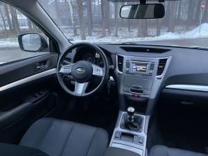 Grey Subaru Legacy 2012 in Riga, with an engine capacity of 2.00 L and mileage of 223 thousand km for 4850 €, photo 9 on AUTOMOTO.COM.LV