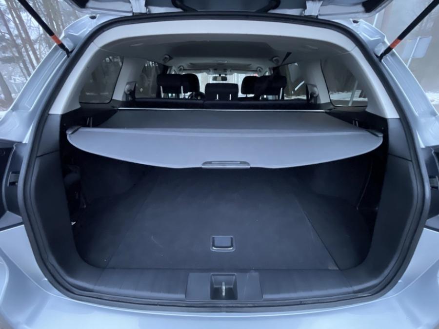 Grey Subaru Legacy 2012 in Riga, with an engine capacity of 2.00 L and mileage of 223 thousand km for 4850 €, photo 15 on AUTOMOTO.COM.LV