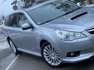 Grey Subaru Legacy 2012 in Riga, with an engine capacity of 2.00 L and mileage of 223 thousand km for 4850 €, photo 17 on AUTOMOTO.COM.LV