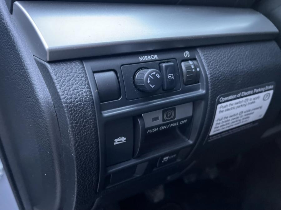 Grey Subaru Legacy 2012 in Riga, with an engine capacity of 2.00 L and mileage of 223 thousand km for 4850 €, photo 21 on AUTOMOTO.COM.LV
