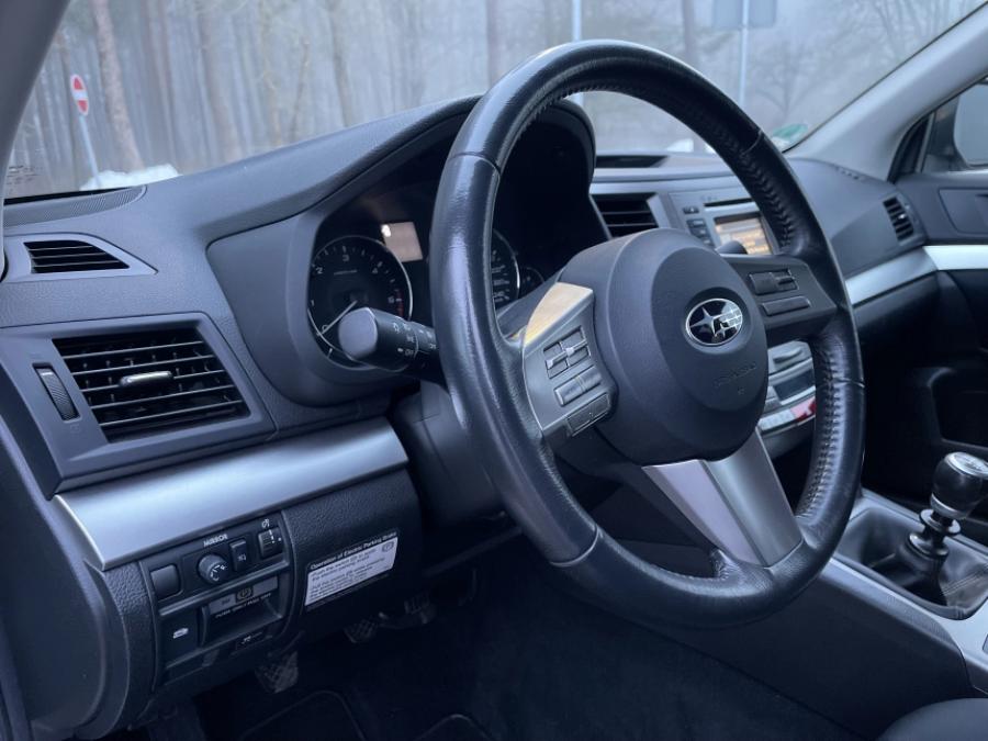 Grey Subaru Legacy 2012 in Riga, with an engine capacity of 2.00 L and mileage of 223 thousand km for 4850 €, photo 22 on AUTOMOTO.COM.LV