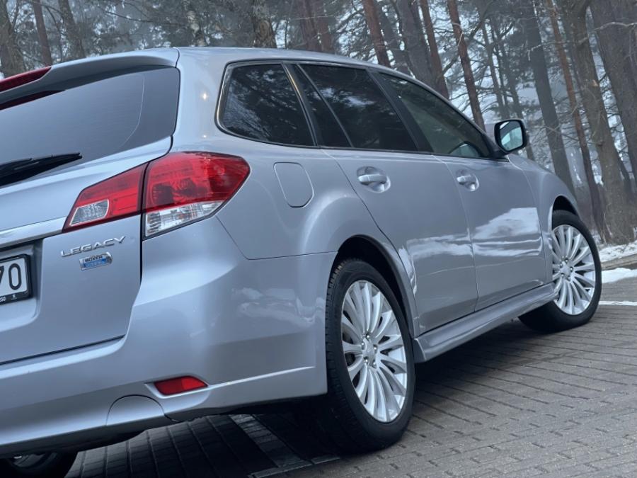 Grey Subaru Legacy 2012 in Riga, with an engine capacity of 2.00 L and mileage of 223 thousand km for 4850 €, photo 27 on AUTOMOTO.COM.LV