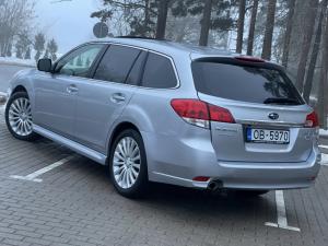 Grey Subaru Legacy 2012 in Riga, with an engine capacity of 2.00 L and mileage of 223 thousand km for 4850 €, photo 32 on AUTOMOTO.COM.LV