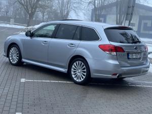 Grey Subaru Legacy 2012 in Riga, with an engine capacity of 2.00 L and mileage of 223 thousand km for 4850 €, photo 35 on AUTOMOTO.COM.LV