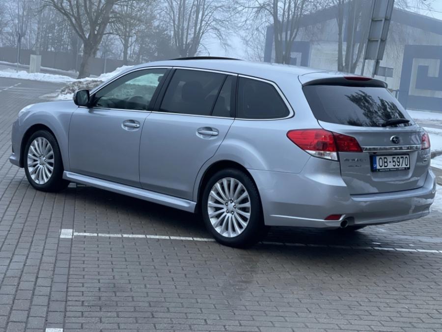 Grey Subaru Legacy 2012 in Riga, with an engine capacity of 2.00 L and mileage of 223 thousand km for 4850 €, photo 35 on AUTOMOTO.COM.LV