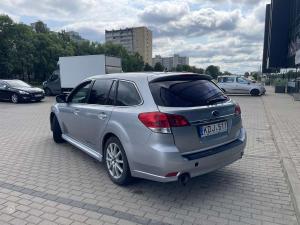 Pelēks Subaru Legacy 2013 Kauņa, ar dzinēja tilpumu 2.50 L un nobraukumu 300 tūkst. km par 3999 €, foto 5 vietnē AUTOMOTO.COM.LV