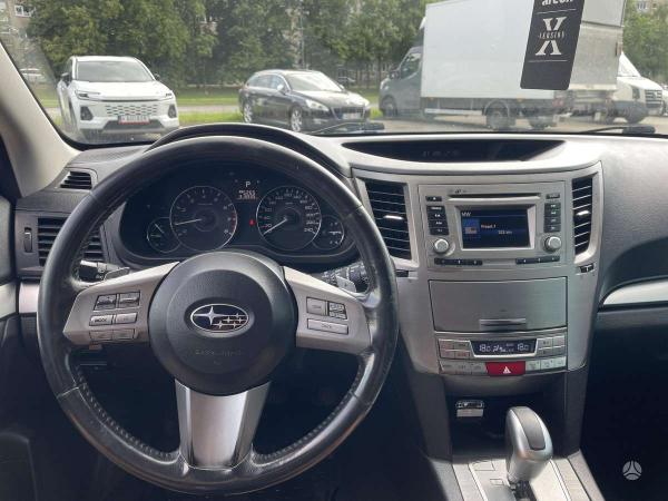 Grey Subaru Legacy 2013 in Kaunas, with an engine capacity of 2.50 L and mileage of 300 thousand km for 3999 €, photo 6 on AUTOMOTO.COM.LV