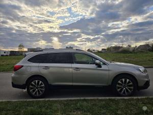 Grey Subaru Legacy 2015 in Vilnius, with an engine capacity of 2.00 L and mileage of 298 thousand km for 6300 €, photo 4 on AUTOMOTO.COM.LV