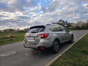 Grey Subaru Legacy 2015 in Vilnius, with an engine capacity of 2.00 L and mileage of 298 thousand km for 6300 €, photo 8 on AUTOMOTO.COM.LV