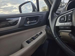 Grey Subaru Legacy 2015 in Vilnius, with an engine capacity of 2.00 L and mileage of 298 thousand km for 6300 €, photo 15 on AUTOMOTO.COM.LV
