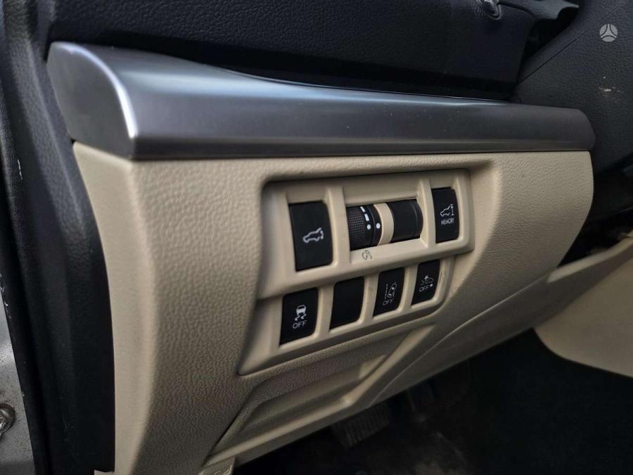 Grey Subaru Legacy 2015 in Vilnius, with an engine capacity of 2.00 L and mileage of 298 thousand km for 6300 €, photo 16 on AUTOMOTO.COM.LV