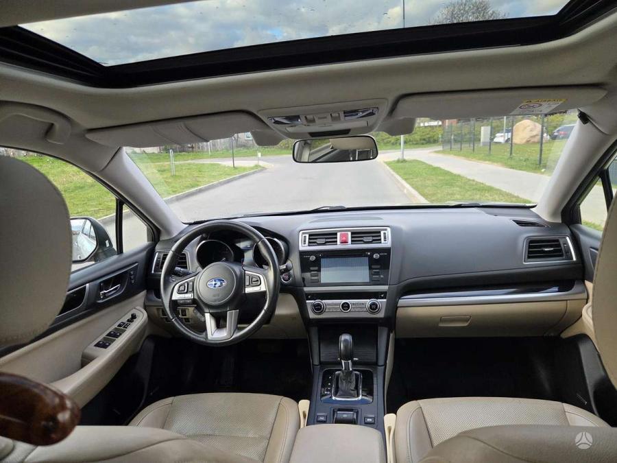 Grey Subaru Legacy 2015 in Vilnius, with an engine capacity of 2.00 L and mileage of 298 thousand km for 6300 €, photo 17 on AUTOMOTO.COM.LV