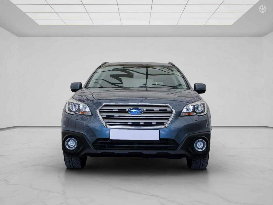 Grey Subaru Legacy 2015 in Kaunas, with an engine capacity of 2.00 L and mileage of 227 thousand km for 7790 €, photo 3 on AUTOMOTO.COM.LV