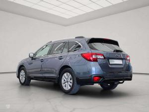 Grey Subaru Legacy 2015 in Kaunas, with an engine capacity of 2.00 L and mileage of 227 thousand km for 7790 €, photo 5 on AUTOMOTO.COM.LV
