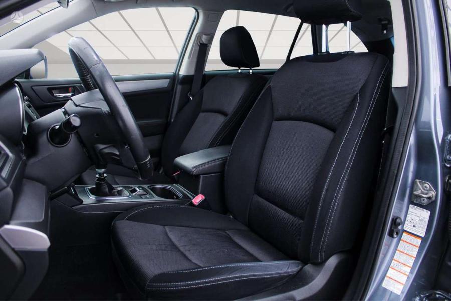 Grey Subaru Legacy 2015 in Kaunas, with an engine capacity of 2.00 L and mileage of 227 thousand km for 7790 €, photo 10 on AUTOMOTO.COM.LV
