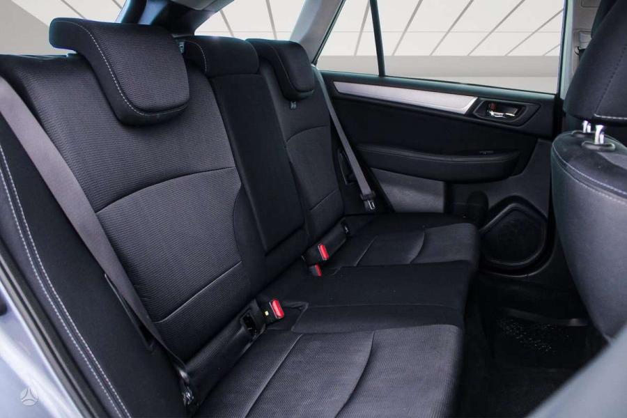 Grey Subaru Legacy 2015 in Kaunas, with an engine capacity of 2.00 L and mileage of 227 thousand km for 7790 €, photo 16 on AUTOMOTO.COM.LV
