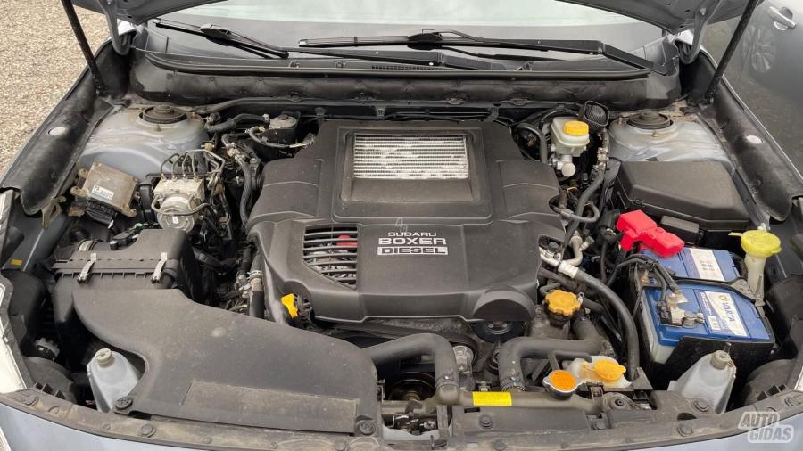 Pelēks Subaru Legacy 2015 Marijampole, ar dzinēja tilpumu 2.00 L un nobraukumu 253 tūkst. km par 8790 €, foto 4 vietnē AUTOMOTO.COM.LV