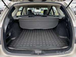 Grey Subaru Legacy 2017 in Riga, with an engine capacity of 2.50 L and mileage of 233 thousand km for 10990 €, photo 11 on AUTOMOTO.COM.LV