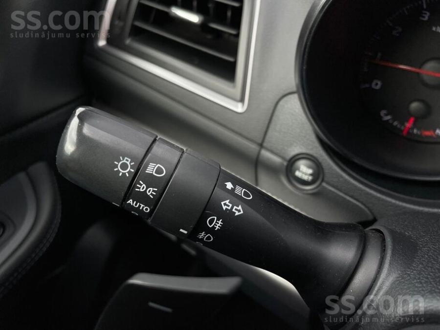 Grey Subaru Legacy 2017 in Riga, with an engine capacity of 2.50 L and mileage of 233 thousand km for 10990 €, photo 24 on AUTOMOTO.COM.LV