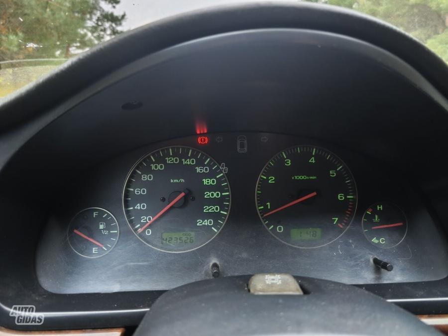 Subaru Legacy 2001 in Alytus, with an engine capacity of 2.50 L and mileage of 424 thousand km for 950 €, photo 15 on AUTOMOTO.COM.LV
