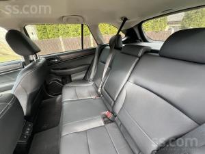 Red Subaru Legacy 2019 in Riga, with an engine capacity of 3.60 L and mileage of 55 thousand km for 19980 €, photo 10 on AUTOMOTO.COM.LV
