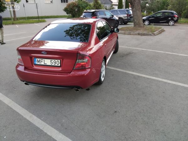 Sarkans Subaru Legacy 2004 Kauņa, ar dzinēja tilpumu 3.00 L un nobraukumu 265 tūkst. km par 3300 €, foto 2 vietnē AUTOMOTO.COM.LV