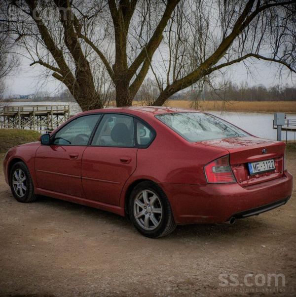 Red Subaru Legacy 2005 in Liepaja, with an engine capacity of 2.00 L and mileage of 272 thousand km for 1300 €, photo 1 on AUTOMOTO.COM.LV